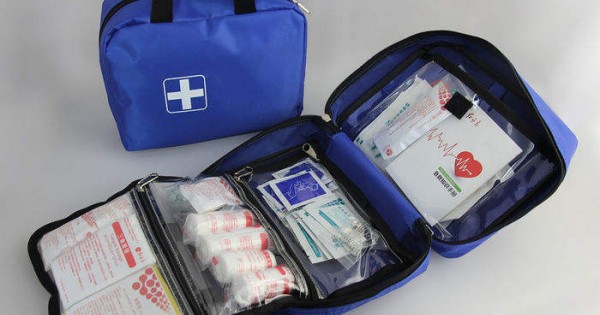 Red Cube RCH-005 Family First Aid Kit Outdoor Emergency Kit Trauma ...